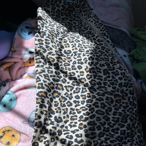 Posh Peanut | Pajamas | B29 Posh Peanut Bamboo Leopard Print Ruffle ...
